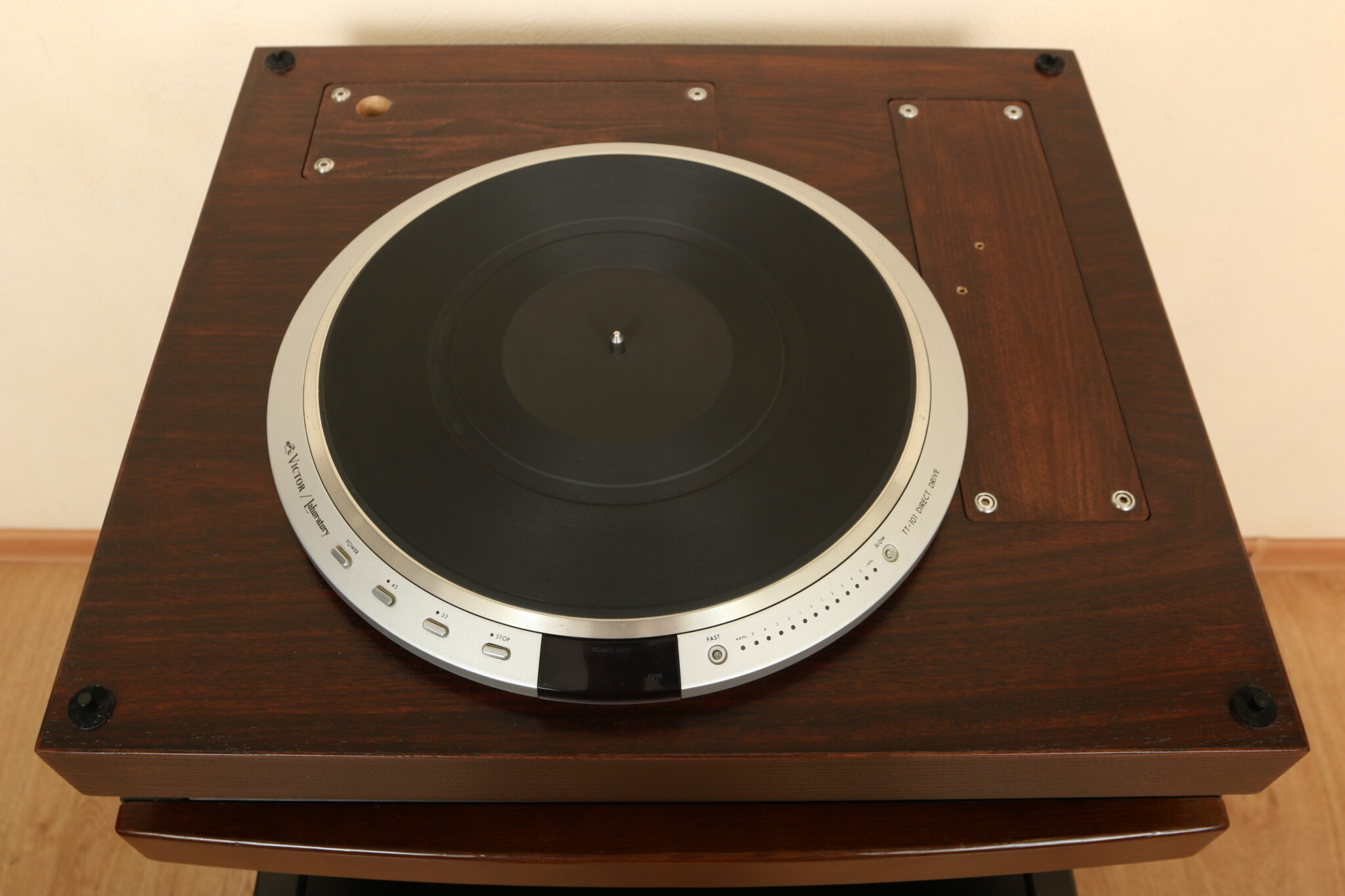 Victor TT-101 - Retrozvuk.com