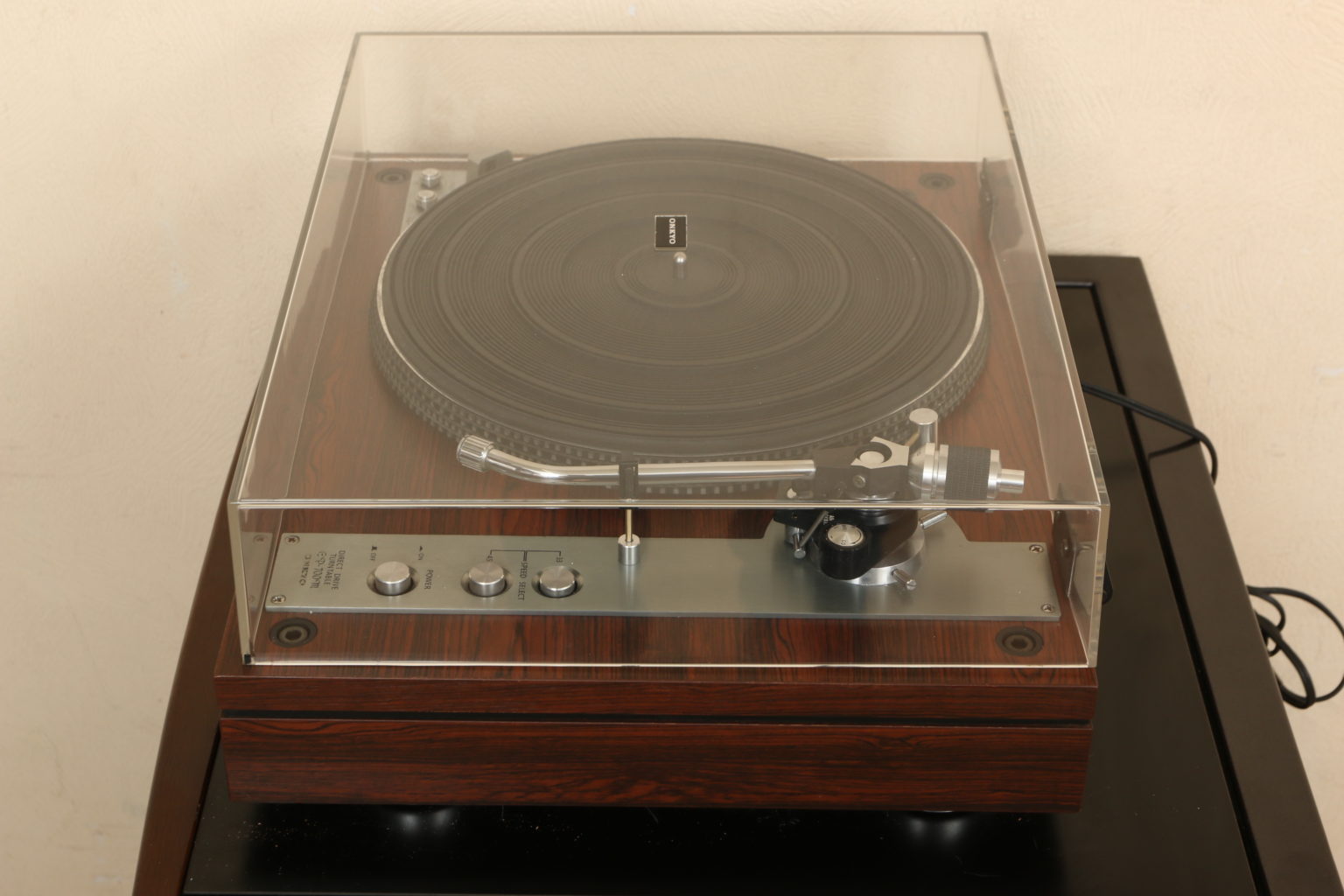 Onkyo CP-700M - Retrozvuk.com