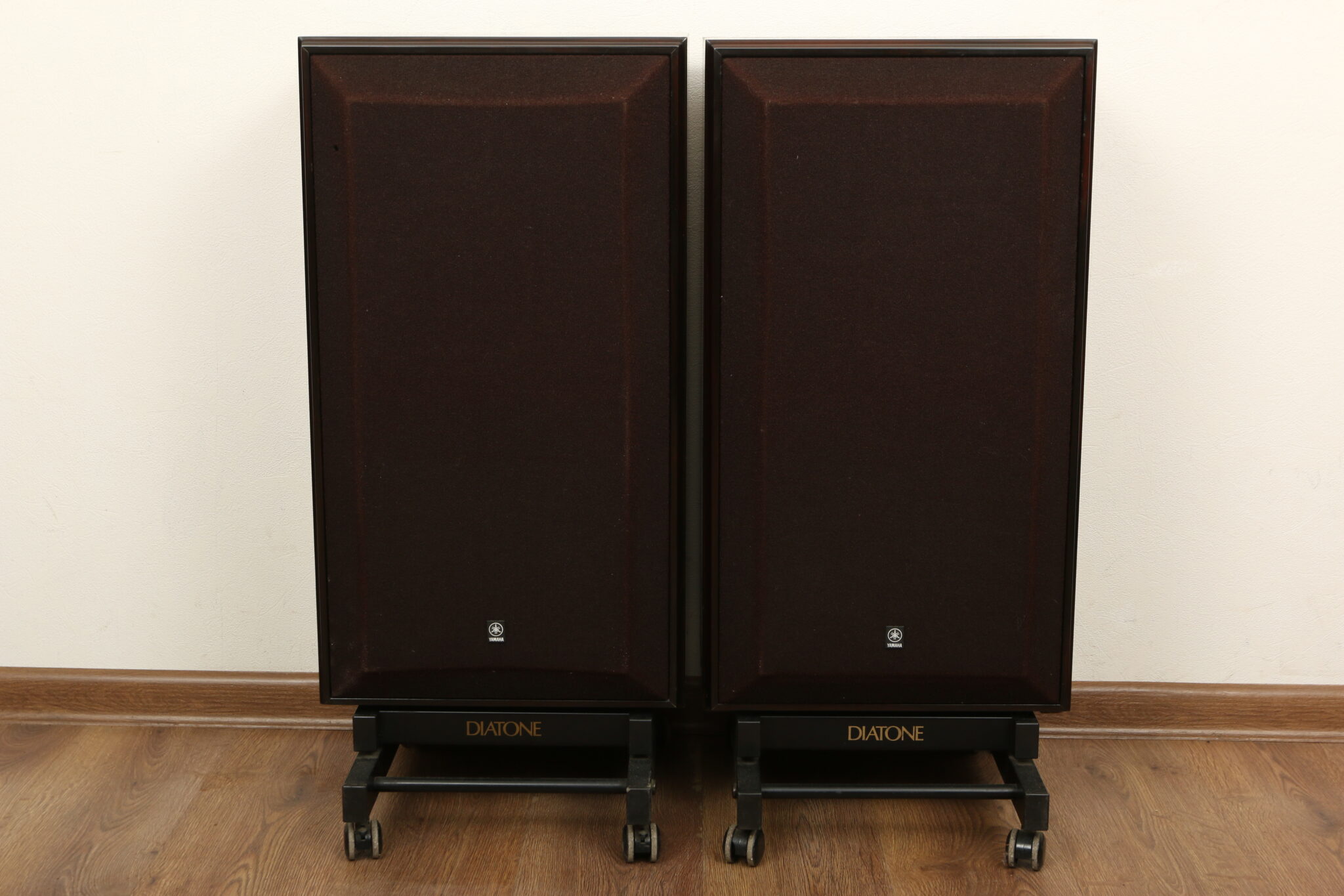 Yamaha NS-1000 - Retrozvuk.com